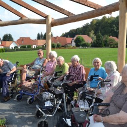 Demenzgarten am Anna-Nitschmann-Haus | Neuland Oppach